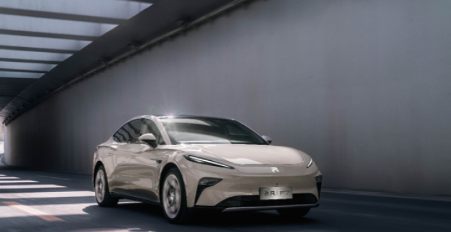 最大续航666km 飞凡F7上市，售价20.99-30.19万元_腾讯新闻