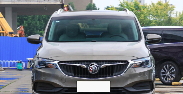 MPV太卷！合资商务车从15万降到9万多，涡轮混动，油耗7L喝92_腾讯新闻