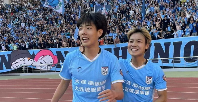 今晚！央视临时调整，CCTV5直播U19国足，毛伟杰等大连英博小将入选_腾讯新闻