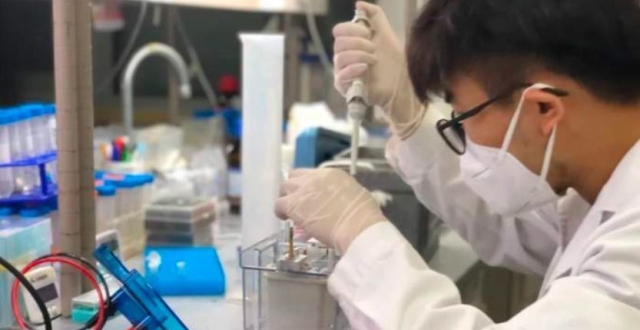 生物医药企业与医院“牵手”，浦东颁发首张ABSL-2证书_腾讯新闻