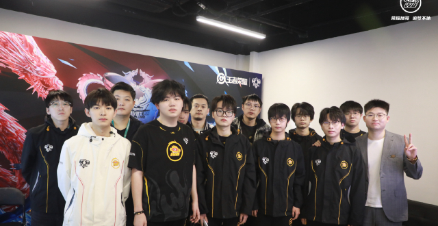 WB零封DRG，暖阳露娜秀翻全场，老林和蔼可亲，梦岚状态拉胯_腾讯新闻