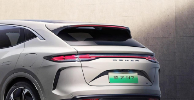 30.18万起售的腾势N7，将矛头对准极氪001！_腾讯新闻