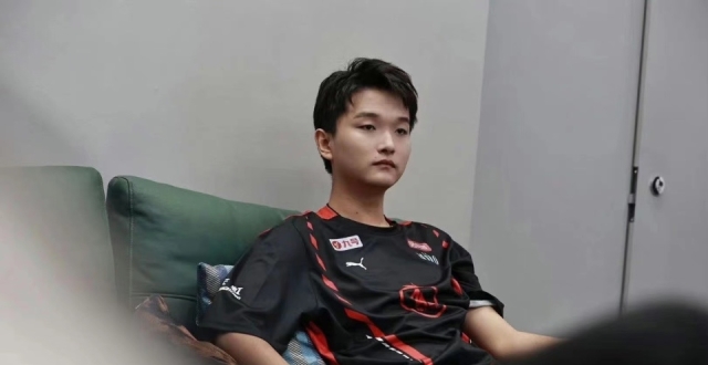 AG3-0横扫VG，Cat带飞全场！2连胜冲进第一，“保A冲S”稳了_腾讯新闻