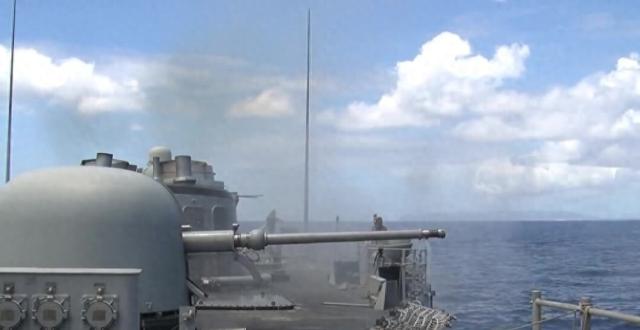 海警版052D该换130炮了，台岛买美制装备或想和我们对炮？_腾讯新闻