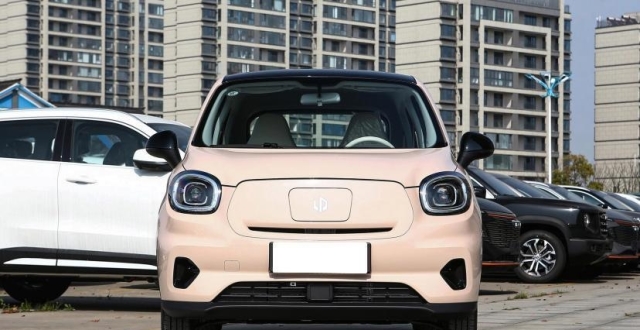 选择零跑T03还是长安LUMIN？这里有答案_腾讯新闻