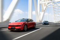 限时19.68万元起！领克Z10能跟小米SU7掰手腕吗？_腾讯新闻