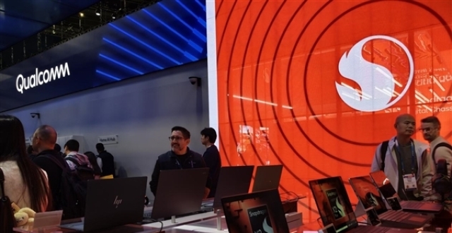 CES 2026看高通：从个人AI到物理AI 全场景智能正加速落地_腾讯新闻