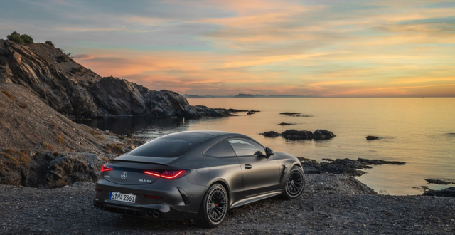 梅赛德斯-AMG CLE 53敞篷版官图 搭载3.0T+48V轻混系统_腾讯新闻