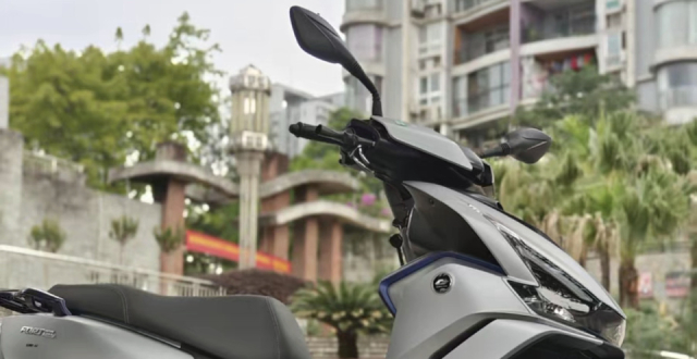 ABS+TCS！万元级运动踏板鸿125静态解读：力压铃木UY、豪爵AFR_腾讯新闻