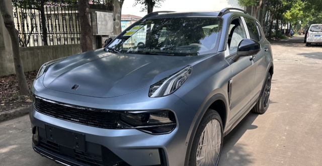 吉利推出“性能SUV”！2.0T+8AT，颜值炸裂，预计12万级起_腾讯新闻