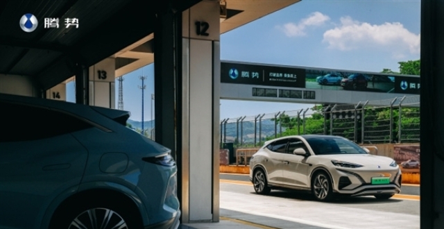 腾势N7摒弃无框车门：120km/h噪音遥遥领先特斯拉Model Y和极氪001_腾讯新闻