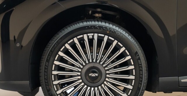 售18.99万起 奇瑞风云T11上市 大型SUV/1.5T增程混动 续航1400km_腾讯新闻