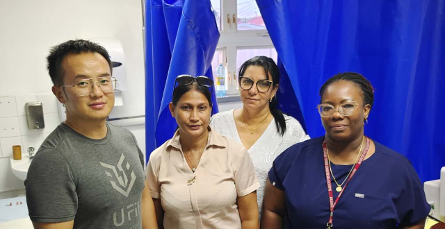 第21批援圭亚那中国医疗队推动中医参与疼痛管理，探索非药物治疗助力合理用药新路径_腾讯新闻