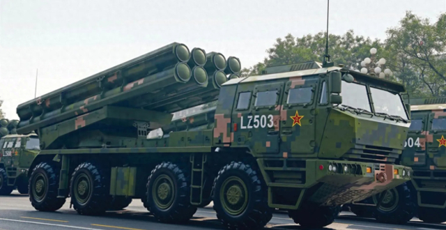 越远越好？解放军PHL-16火箭炮射程超400公里，美俄为什么不学？_腾讯新闻