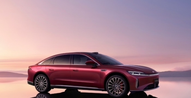 奇瑞风云A9L预售在即：532越级尺寸+综合续航2500km_腾讯新闻