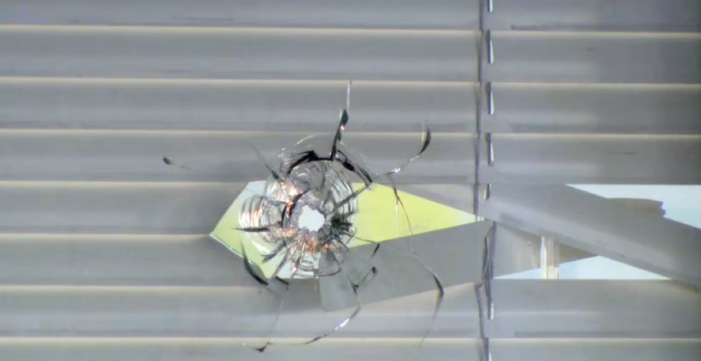 哈里斯竞选办公室疑似被连射几枪！几周前曾发生类似事件_腾讯新闻