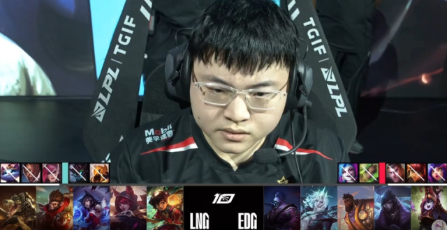 Uzi复出的第一场硬仗？Gala超神9杀4助攻完美KDA！_腾讯新闻