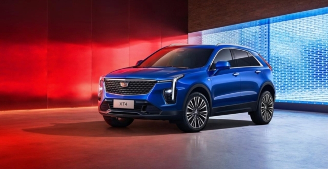 凯迪拉克XT4降到15万，连BBA都被打懵了！_腾讯新闻