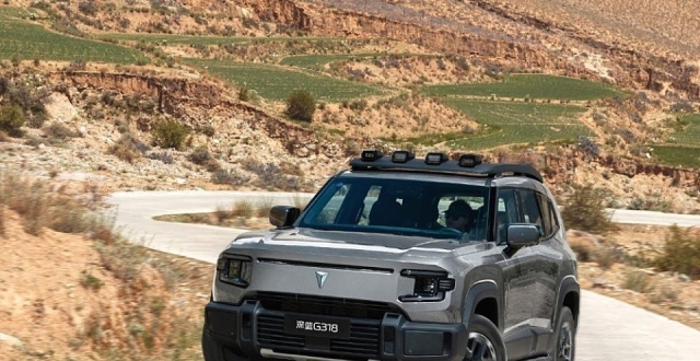 20万级新能源SUV二选一 深蓝G318与捷途山海T2你选择哪一款？_腾讯新闻