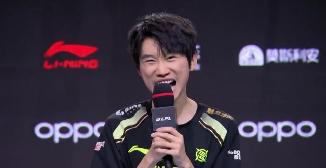 LPL大逆转剧情！Doinb一己之力，打破IG粉丝幻想，赛后庆祝图火了_腾讯新闻