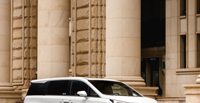 MPV也很卷啊 35万元价位几乎啥都有 广汽传祺E9对比腾势D9 DM-i_腾讯新闻