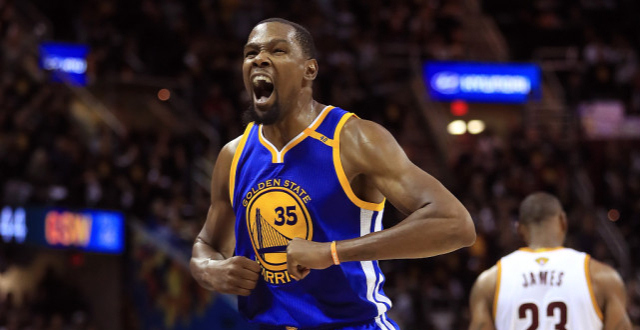 奥尼尔发布NBA21世纪以来第一第二和第三阵容！科比一阵 哈登三阵_腾讯新闻