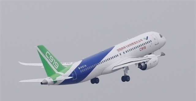 南方航空订购100架国产大飞机C919：7.16亿元一架_腾讯新闻
