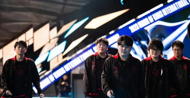 AG携手Hero晋级世冠，RW成最大“黑马”，eStar和DRG太可惜_腾讯新闻