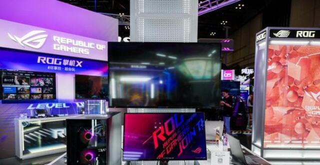 硬核狂欢！ROG高性能台式机燃爆BW 2025_腾讯新闻