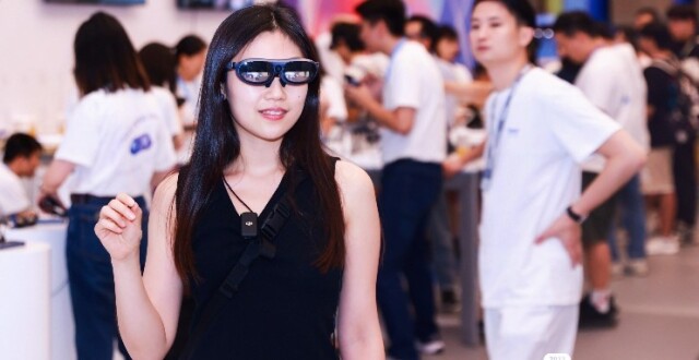 首发体验国内首款空间计算平台，售价8998元起，对话Rokid CEO祝铭明_腾讯新闻