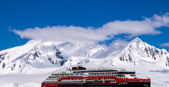 飞猪南极游产品时隔三年重上线，47999元舱位已售罄_腾讯新闻