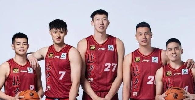 今晚！CBA战2场，周琦率北京PK广东男篮，胡明轩伤停，山西VS同曦，CCTV5无直播_腾讯新闻