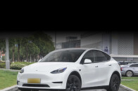 特斯拉Model Y被乐道L60、智界R7、极氪7X、阿维塔07等围攻，为何还能持续热销？特斯拉Model Y有何优势？_腾讯新闻