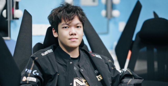 Angel直播坦言：Theshy人挺好的，也很有趣！就是游戏上不太好说_腾讯新闻