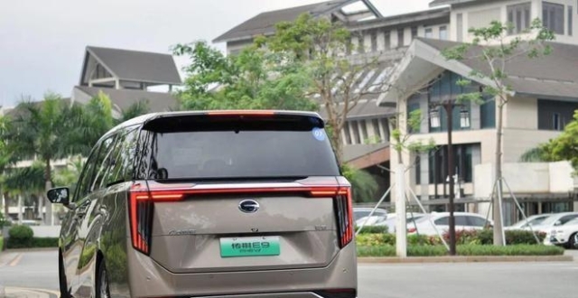 2.0T插混配电磁悬架，传祺E9是35万级合资MPV“终结者”？_腾讯新闻