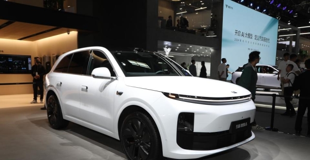 首销期订单超41000辆，理想L6实车图曝光_腾讯新闻