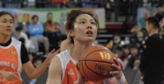 WCBA常规赛积分榜：内蒙古24胜1负继续领跑 四川22胜2负紧随其后_腾讯新闻