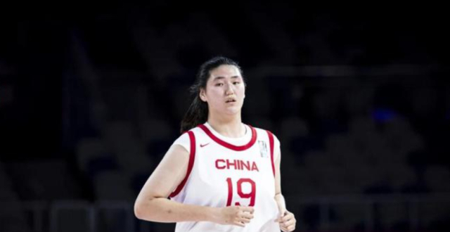 张子宇12分钟，15中15轰30分5帽 球迷：为何无缘WCBA_腾讯新闻