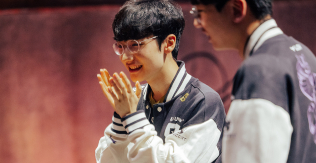 Peanut掌控节奏，GEN零封C9，Score监督力挺T1_腾讯新闻