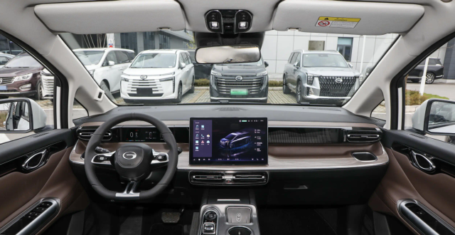 20.98万元起售，综合续航1200km，传祺E8 PHEV哪个版本值得入手？_腾讯新闻