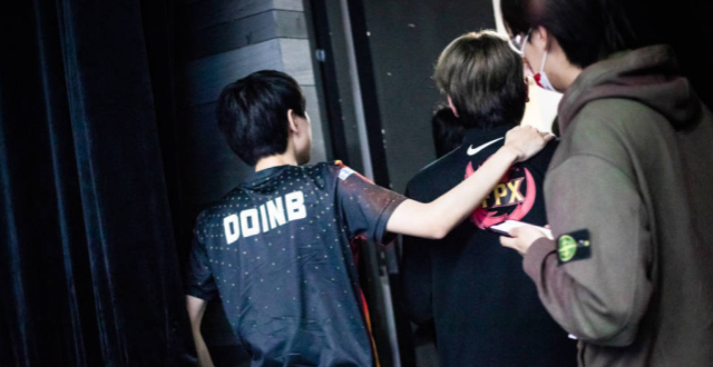 争MSI席位，前FPX队员Bo向WBG下战书，VIT目标明确_腾讯新闻