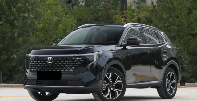 7.89万起售的第四代长安CS55 PLUS，能给你带来什么？真的有点心动_腾讯新闻