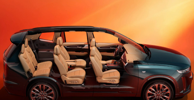 2.0T+9AT，带4驱！超5米车长，标配6座！旗舰SUV换新！_腾讯新闻