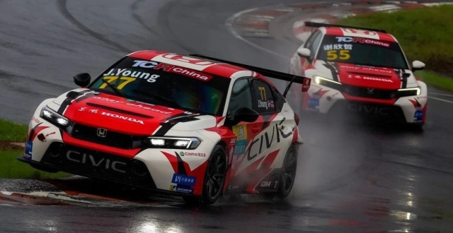 TCR China绍兴排位雨中激战 全新思域FL5 TYPE R TCR不惧风雨获杆位_腾讯新闻