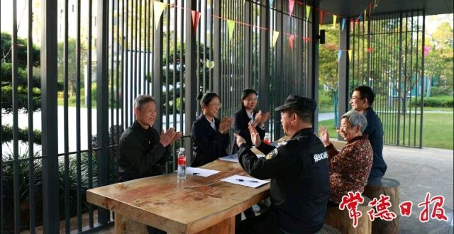 常德武陵：小区“红色议事亭”议出邻里和谐_腾讯新闻