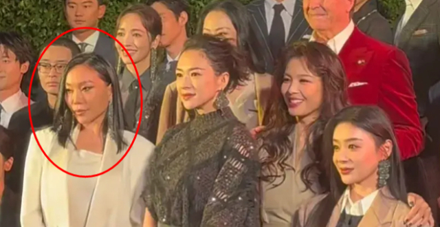 上海这一夜，站在章子怡身边的万宝宝，才是真正的“中国名媛”_腾讯新闻