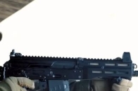 重新定义什么是AKS74U AK12C、SC步枪 俄乌战事武器装备更新迭代 介绍AK-12C和AK-12SC_腾讯新闻