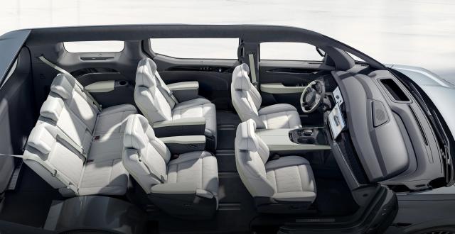 官降6.1万，10天卖出6000辆！800V+激光雷达+双8295，豪华MPV火了_腾讯新闻