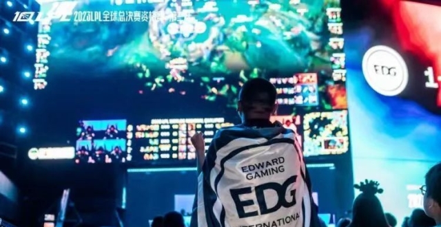 输了！EDG无缘S13！再见，Uzi！_腾讯新闻