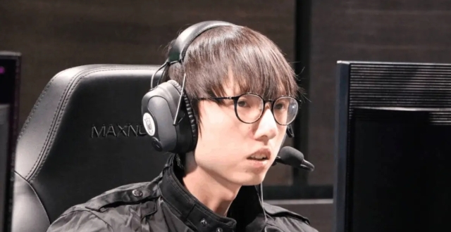 老头杯S2第五日：Mlxg对阵“狗史组合”！水晶哥冲击首胜？_腾讯新闻